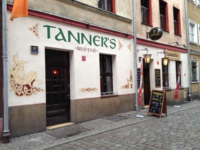 Tanner’s Irish Pub - Nightlife in Poznan