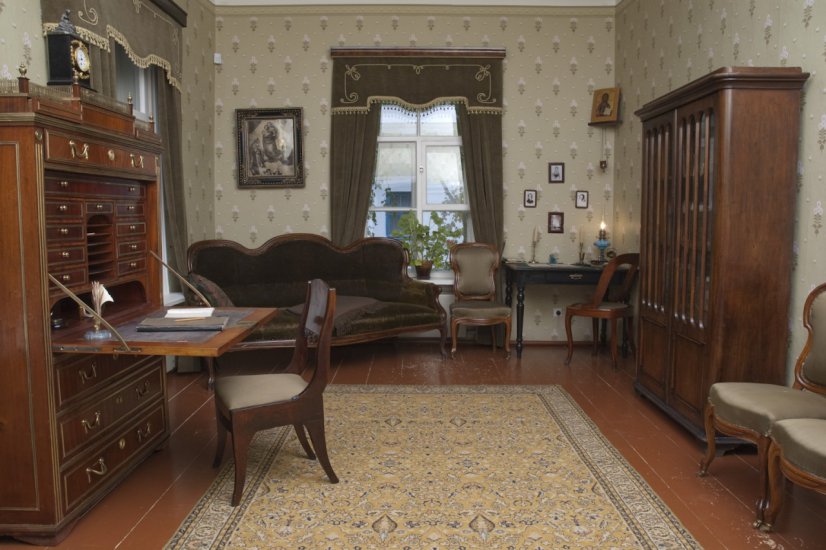 Dostoevsky House Museum in Staraya Russa | Sightseeing | Veliky Novgorod